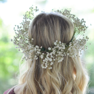 How to Make a Baby's Breath Flower Crown - Paisley & Sparrow