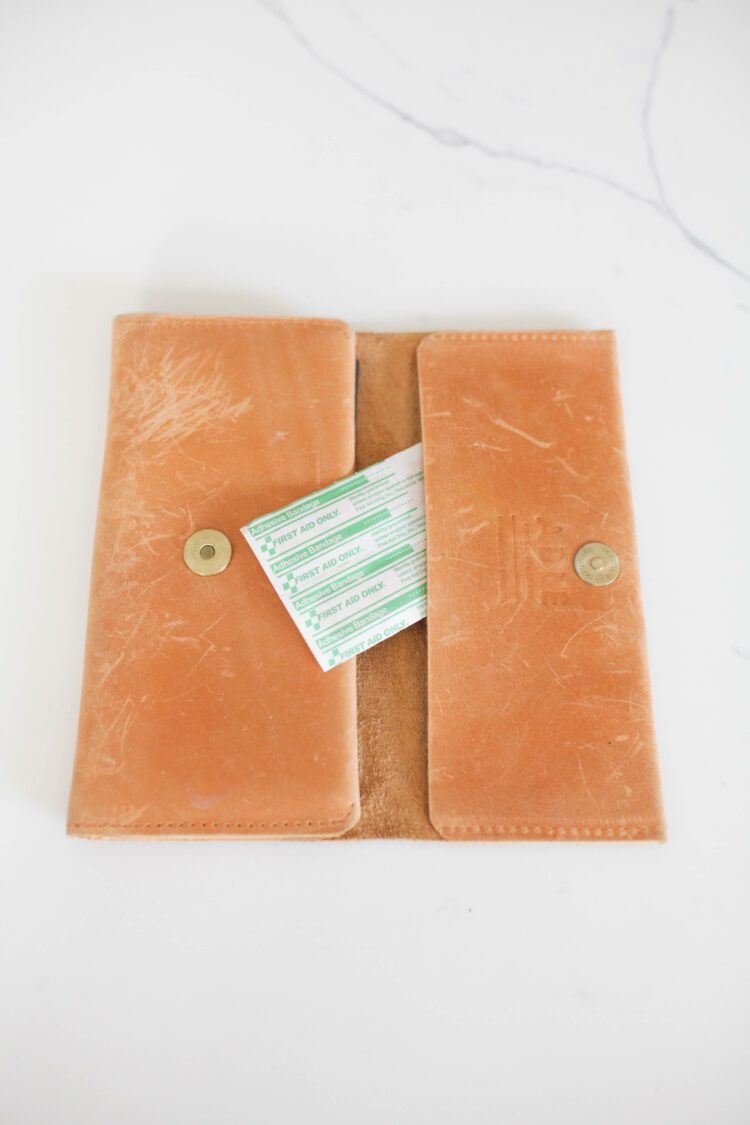 15 Mom Hacks to Make Life Easier - Paisley & Sparrow