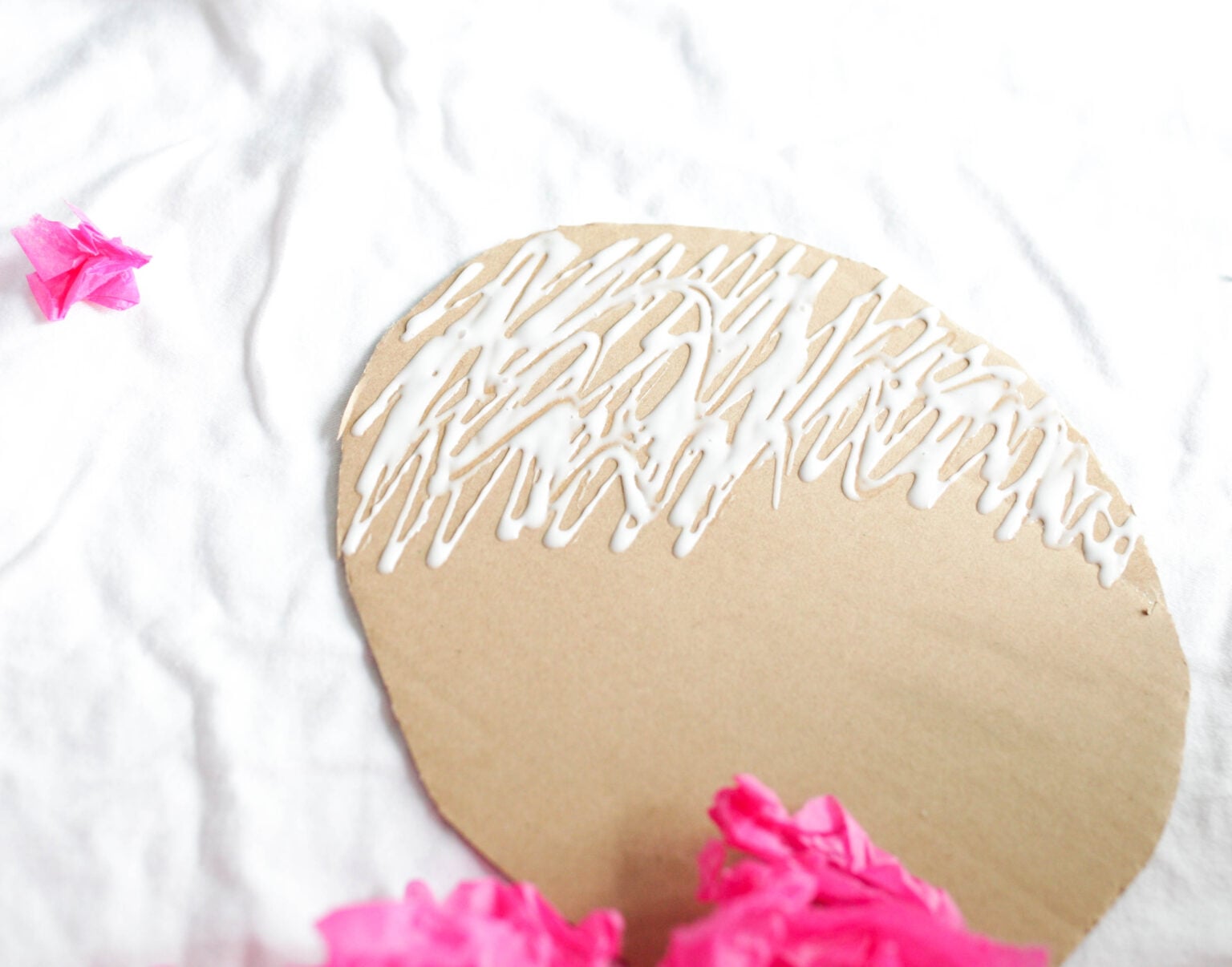 Simple DIY Tissue Paper Pig Craft for Toddlers - Paisley & Sparrow