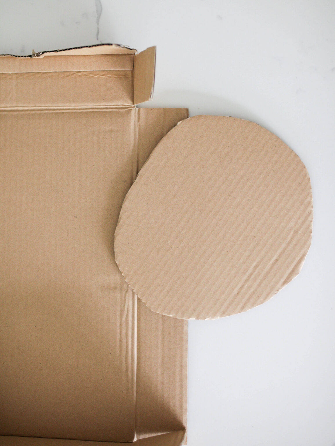 Simple DIY Tissue Paper Pig Craft for Toddlers - Paisley & Sparrow