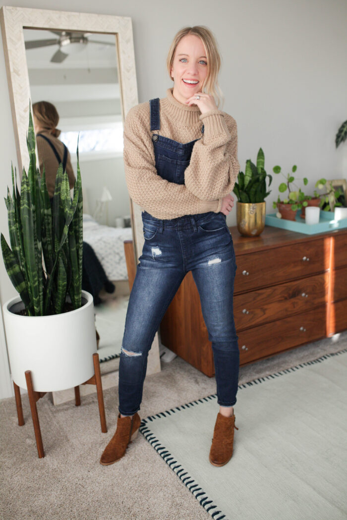 One Sweater Nine Ways - Oversized Sweater Outfits - Paisley & Sparrow