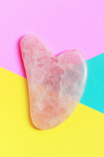 How to Use a Gua Sha: A Step-by-Step Guide - Paisley & Sparrow