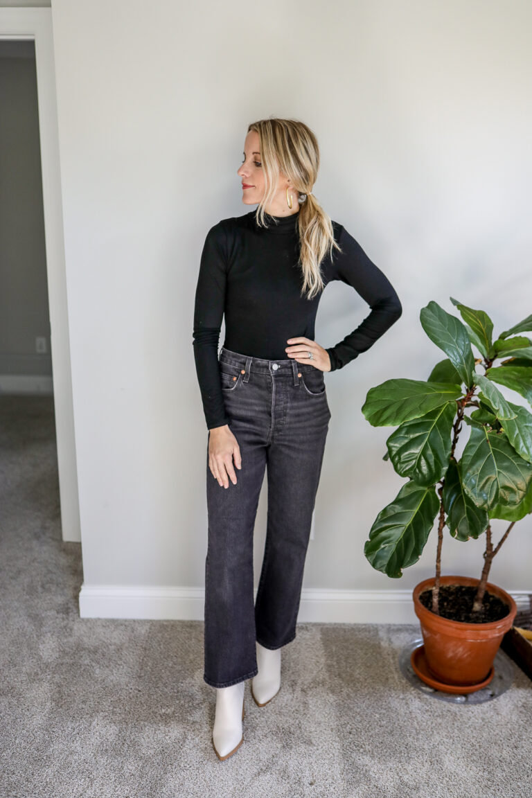 How to Style Cropped Jeans (17 Outfit Ideas + Styling Tips)
