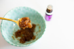 Top 10 Recipes for DIY Lip Masks for Soft Lips - Paisley & Sparrow