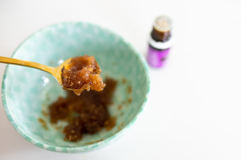 DIY Lip Mask Recipes for Soft, Smooth Lips